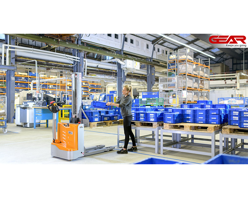 Stacker - Gear India